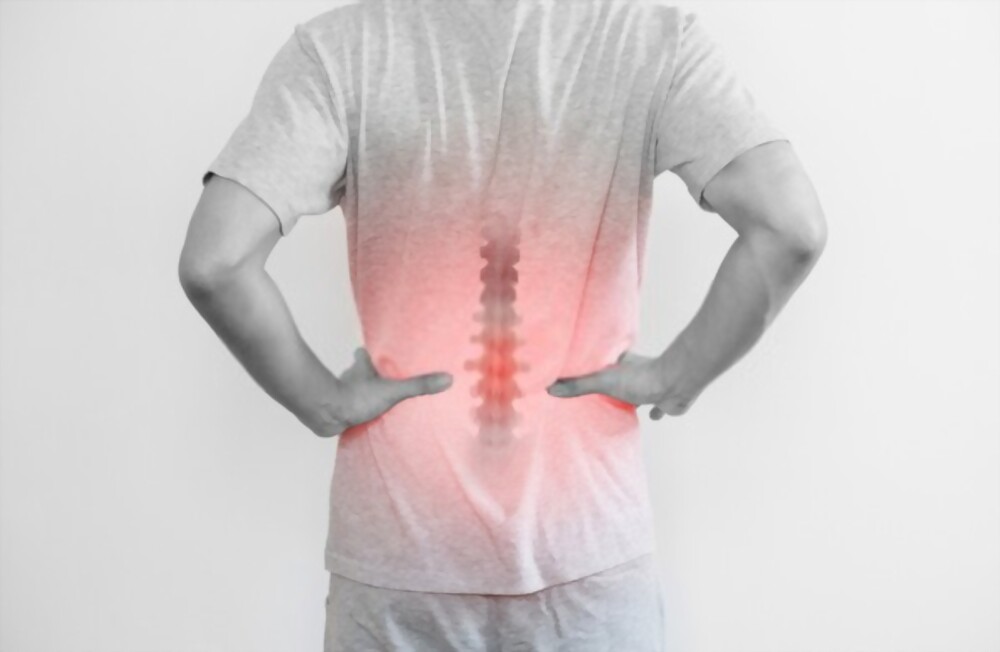 What Are The Symptoms Of A Spine Injury? | Naples Community Injury Center